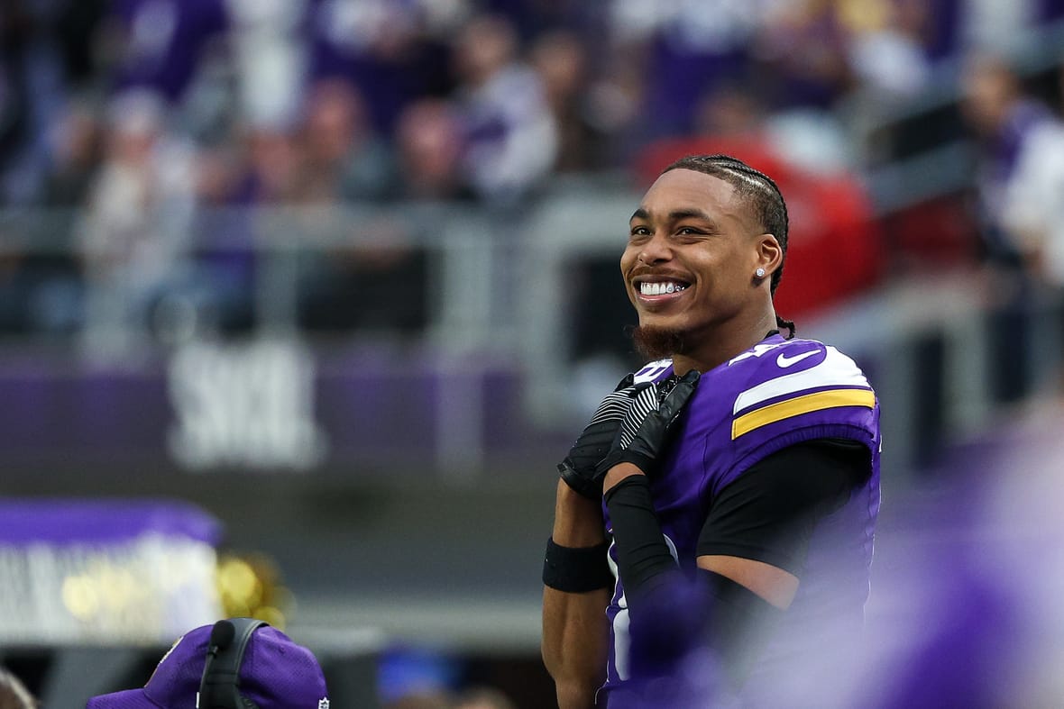 The Vikings' Depth Chart for the Week 15 MNF Battle