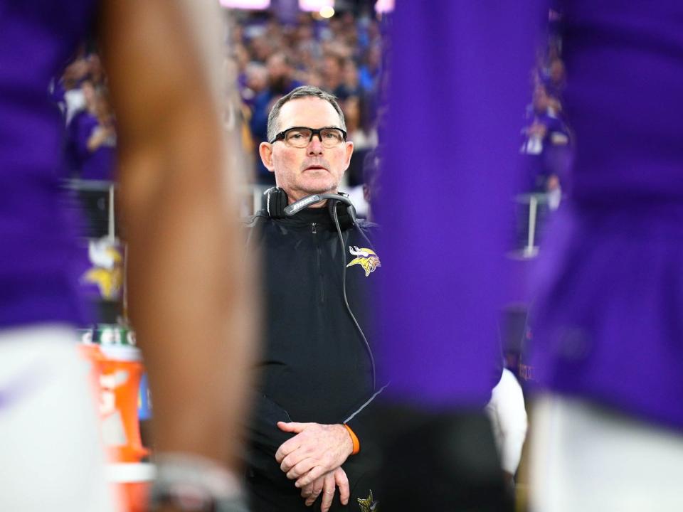 Zim at the Mike: Reading Between the Lines