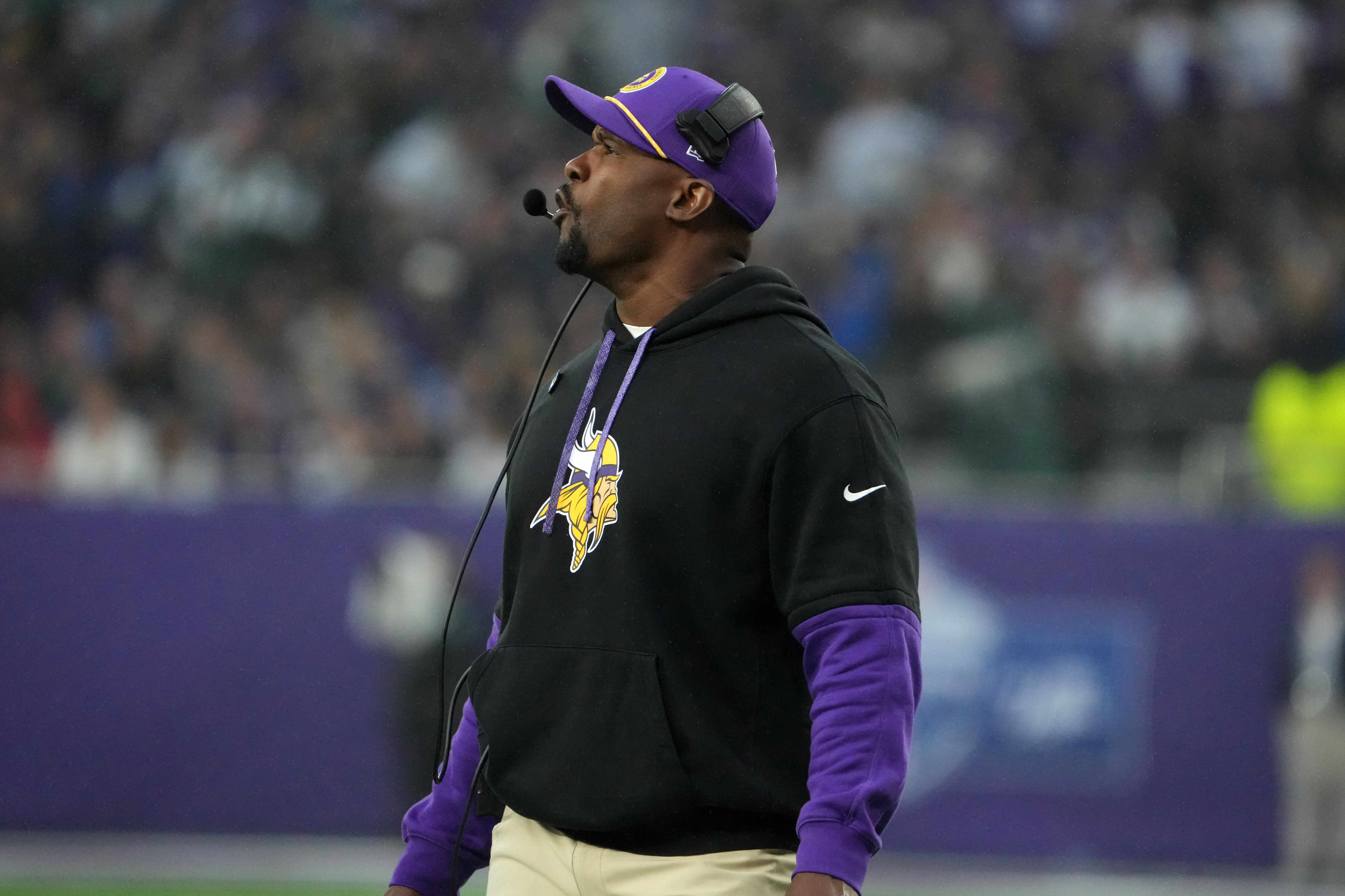 2 Ex-Vikings Coaches Add Competition to Brian Flores’ HC Bid