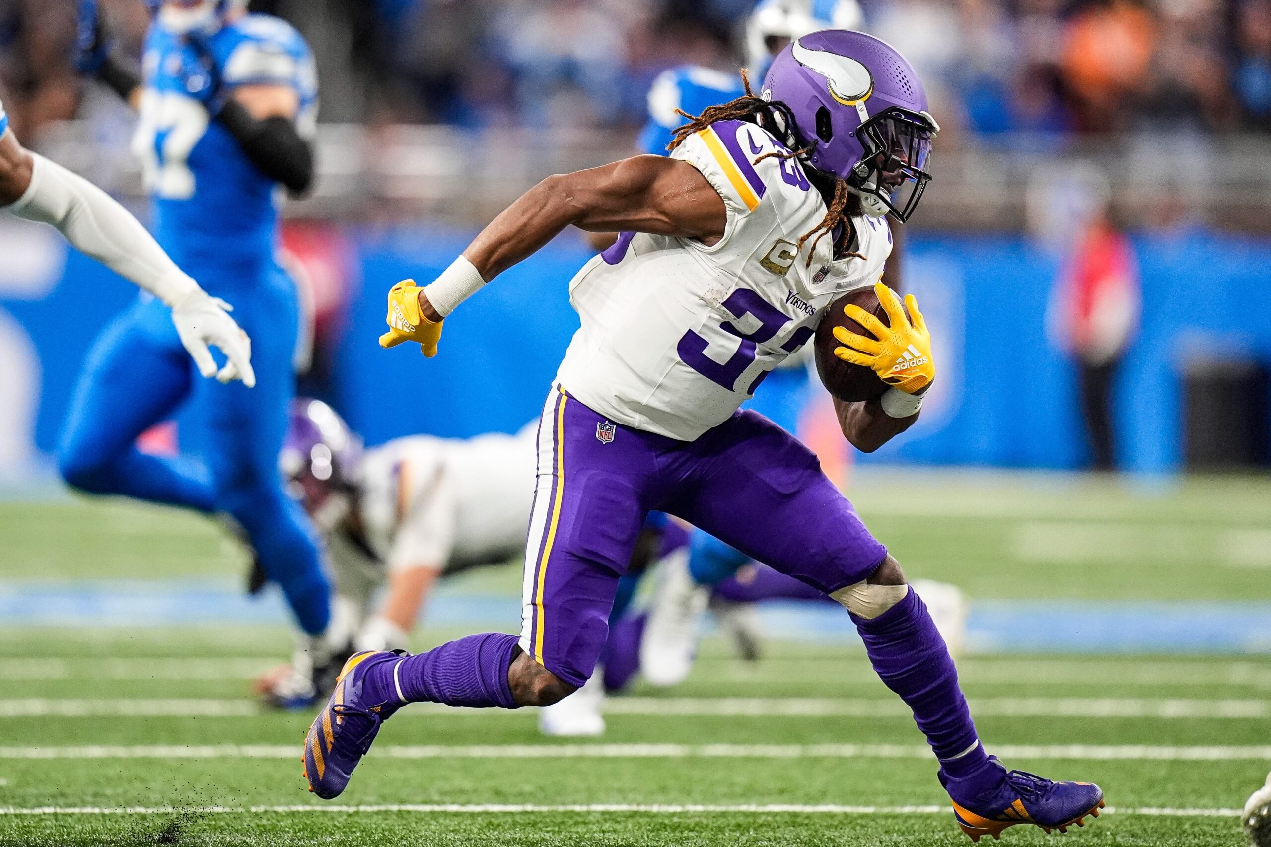 Vikings RB Aaron Jones Dropped an Eyebrow-Raiser of a Comment